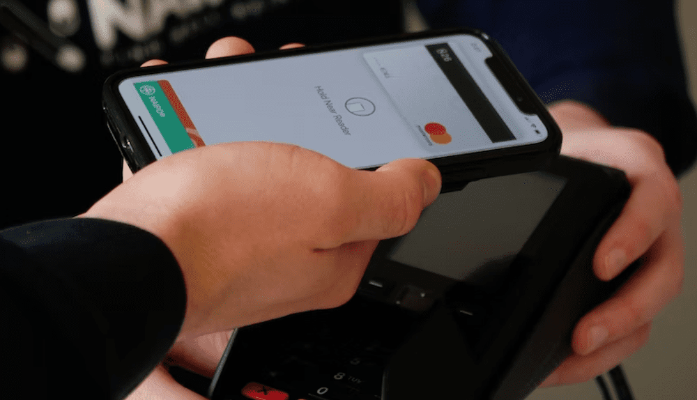 Difference Between High-Risk and Low-Risk Transaction | Host Merchant ...