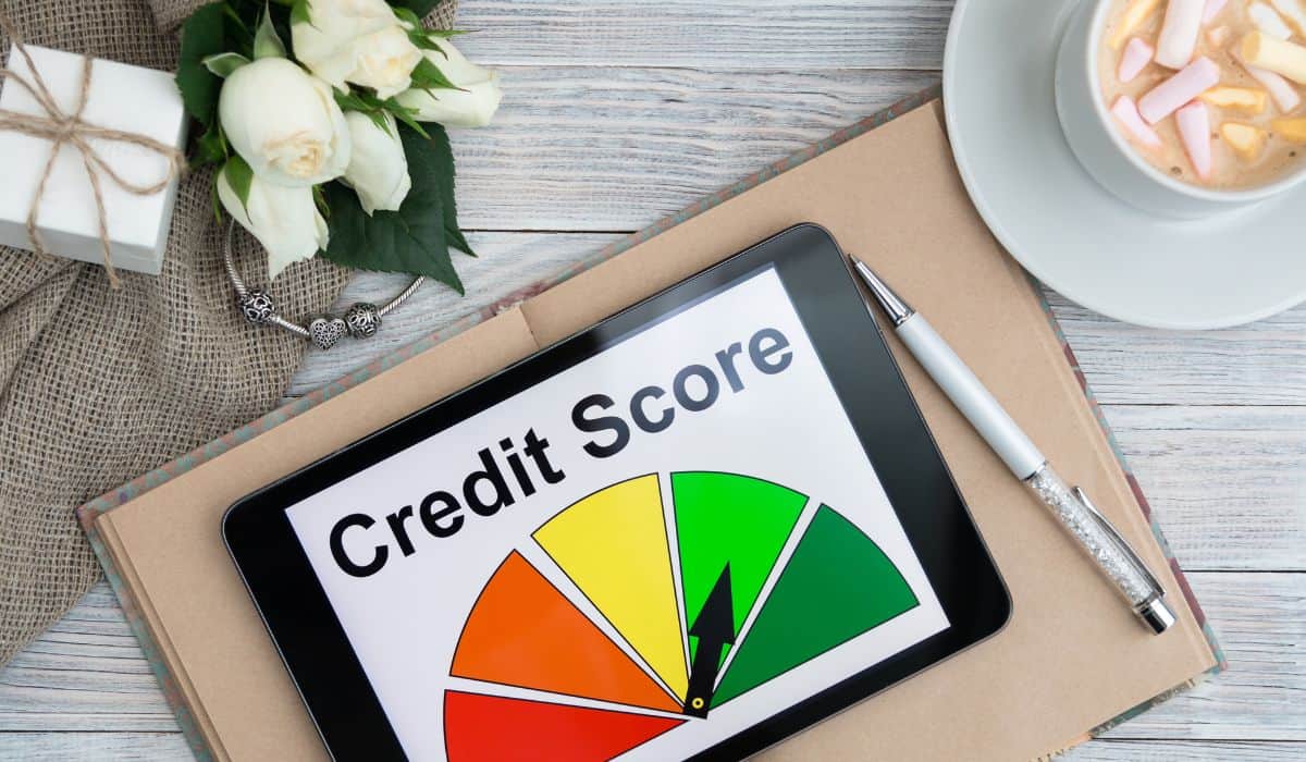 TransUnion vs Equifax: 3 Key Differences You Need to Know